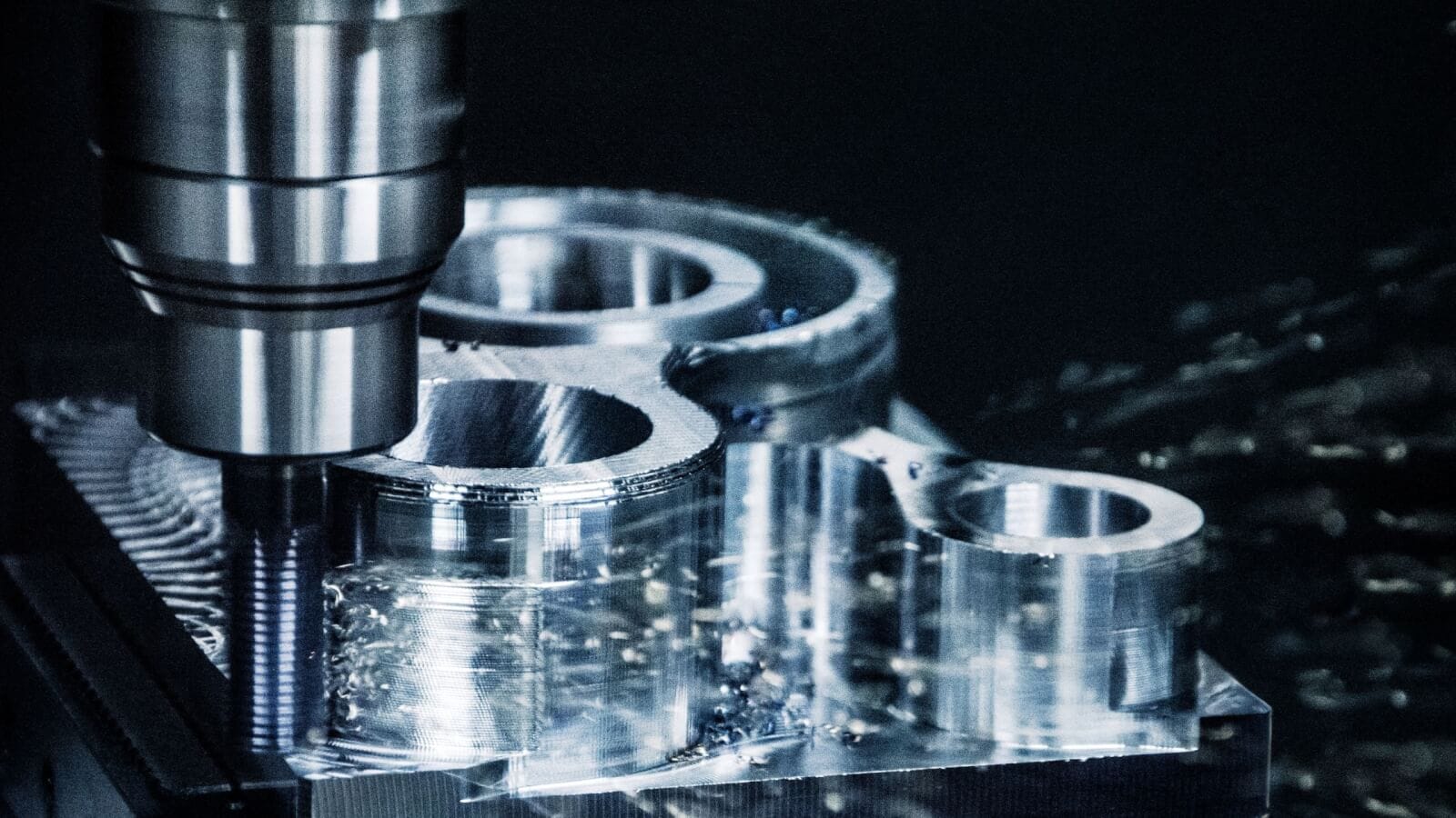 Common CNC Machining Processes: Milling and Turning
